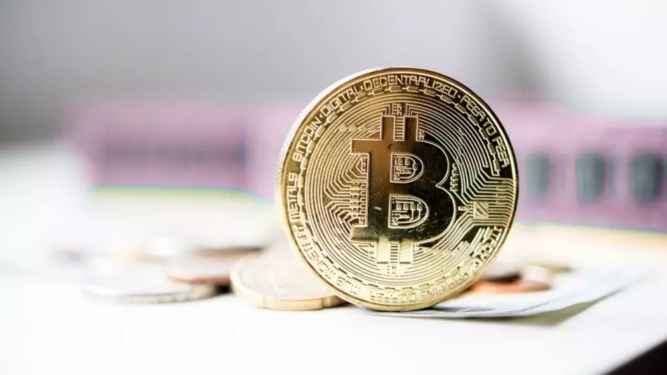 Bitcoin gần với đầu hàng