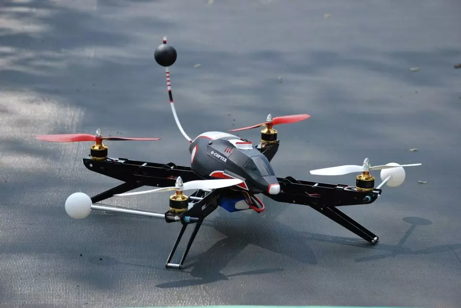 Drones přestanou čelit letadlům díky systému NASA