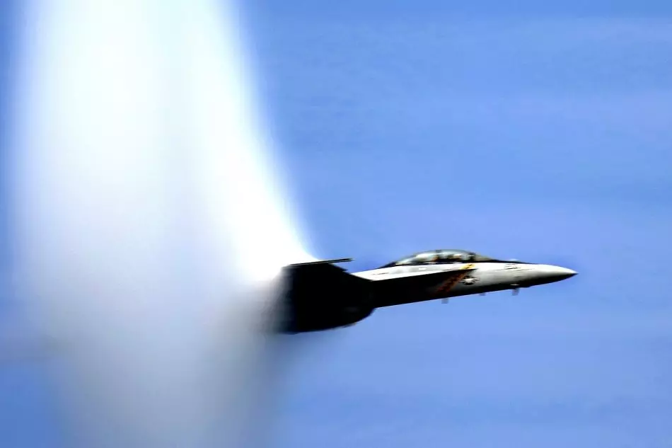 The development of a hypersonic glider is underway