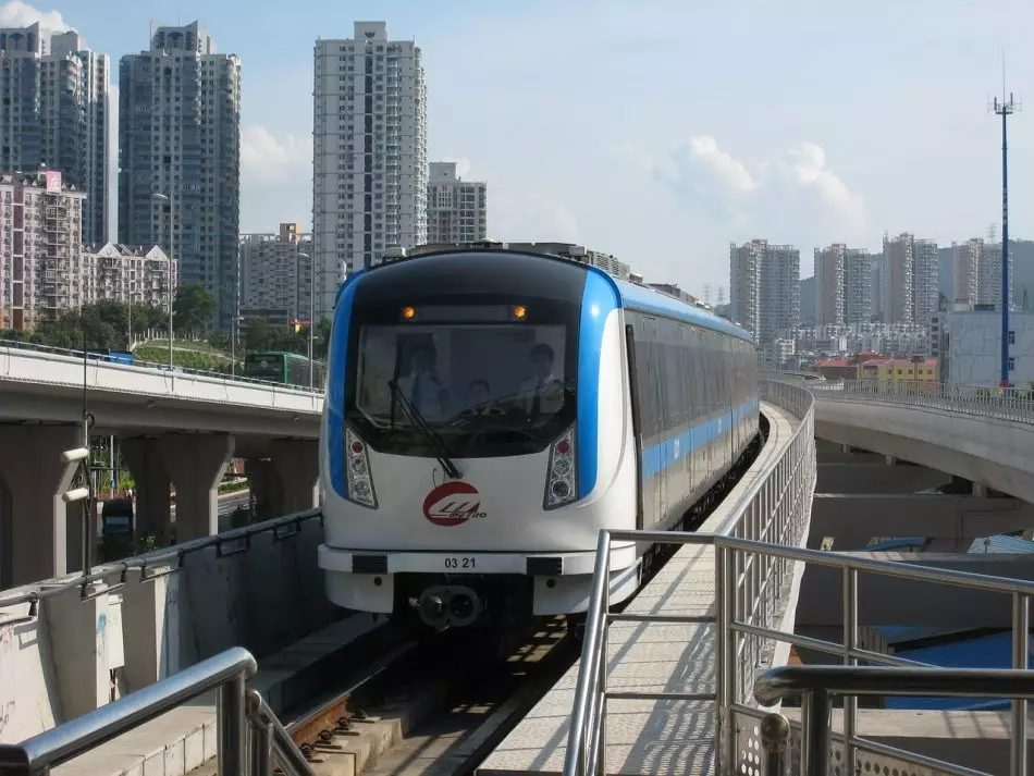 Metro Shenzhenis