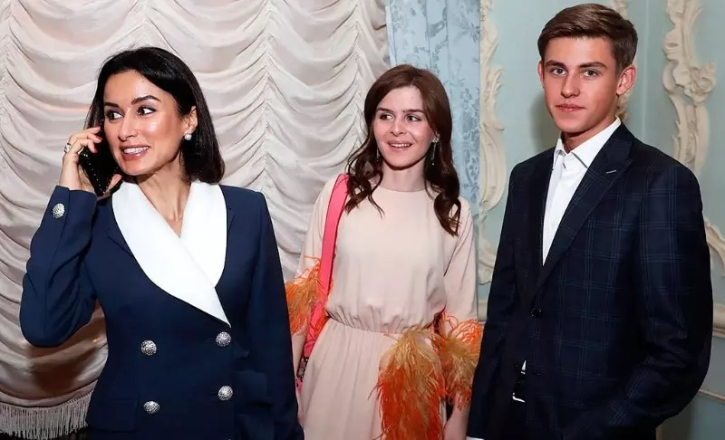 Kandelaki，Leontny，Melania