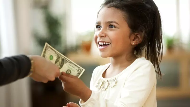 Kakšne načine naučiti otroka, da cenim denar