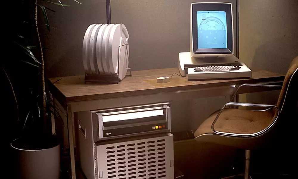 1973-жылдагы компьютер Мэн Биткоин