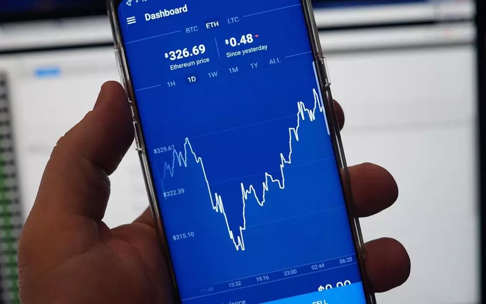 I-coinbase ilahlekelwa ngabasebenzisi