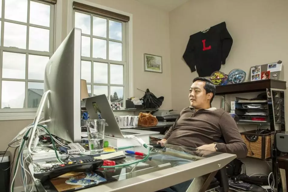 Charlie Lee Led by Litecoin valmistautuu loukkaavaa