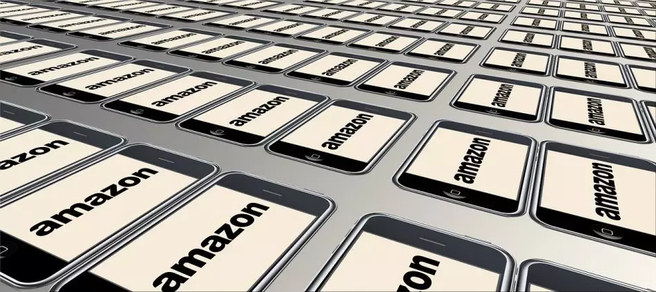 Ausrüstung mat künstlechen Intelligenz erhéijen d'Zuel vun de Posts "Amazon Locker"