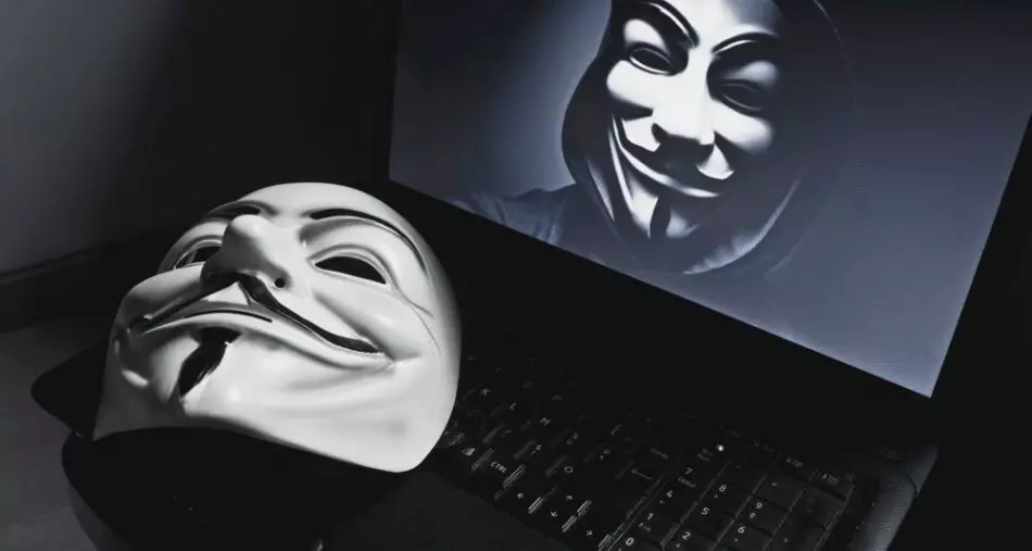 Le vulnerabilità DAPPS consentivano agli hacker di rapire 400.000 EOS