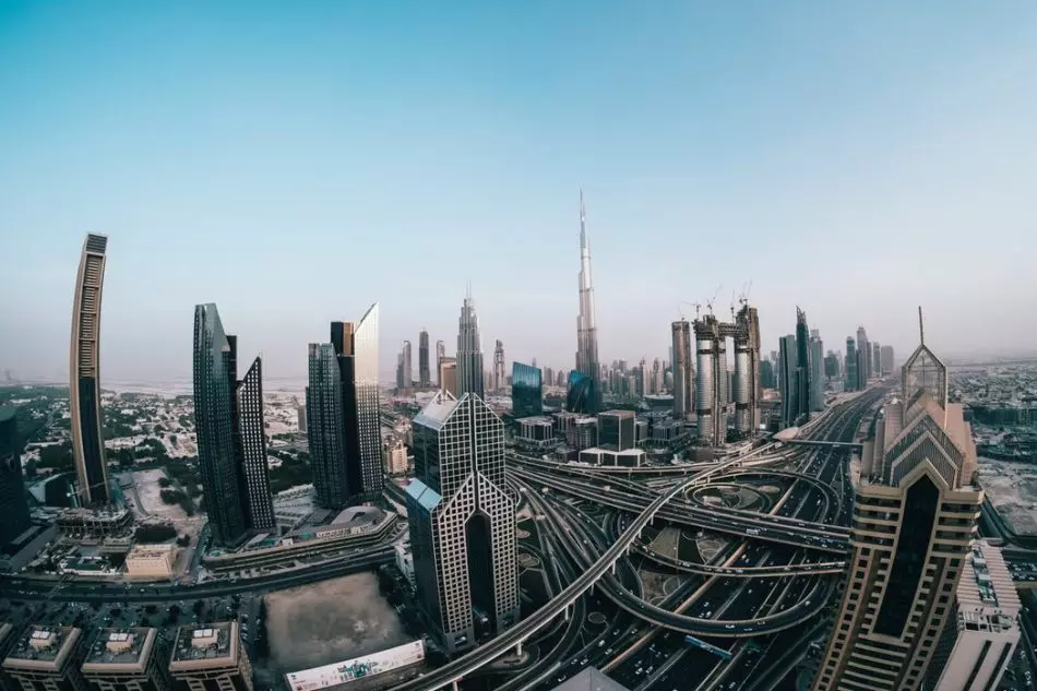 Dubai theckchain