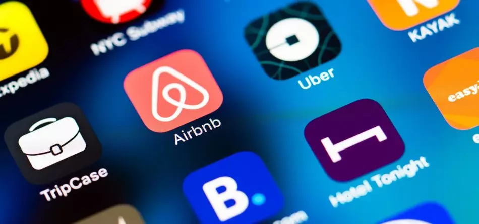 Blockchain'deki topluma. Hangi hizmetler Uber ve Airbnb'e devam edecek